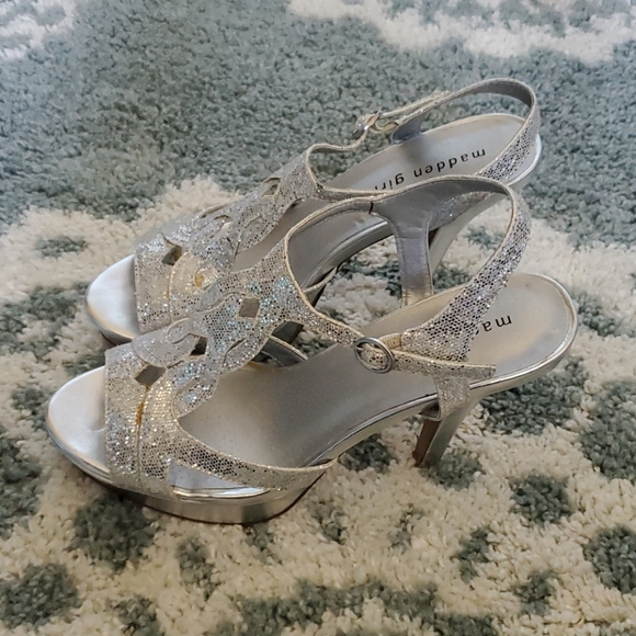 Madden Girl | Shoes | Madden Girl Loopy Size 9 Silver Glitter Heels ...